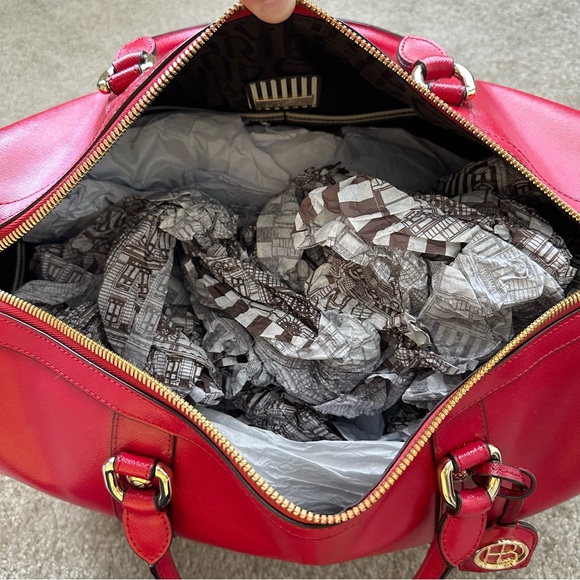 henri bendel | Bags | Henri Bendel West 57th Red Weekender Duffle ...